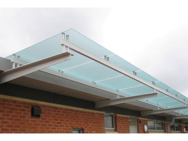 SC52 Suspended Satin Glass Canopy School Long Eaton - Urban Design ...