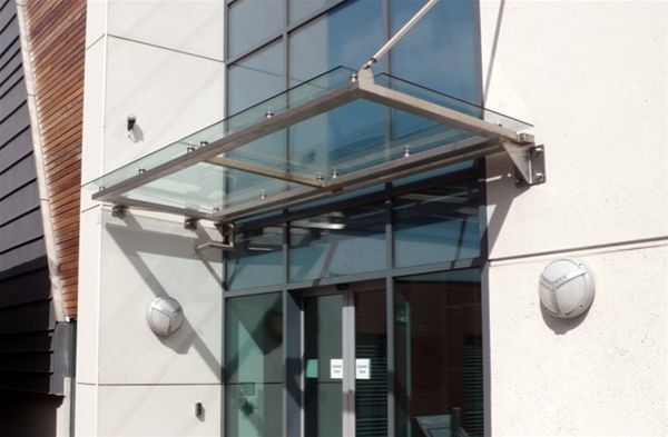 SC16 Suspended Glass Canopy University Manchester - Urban Design ...